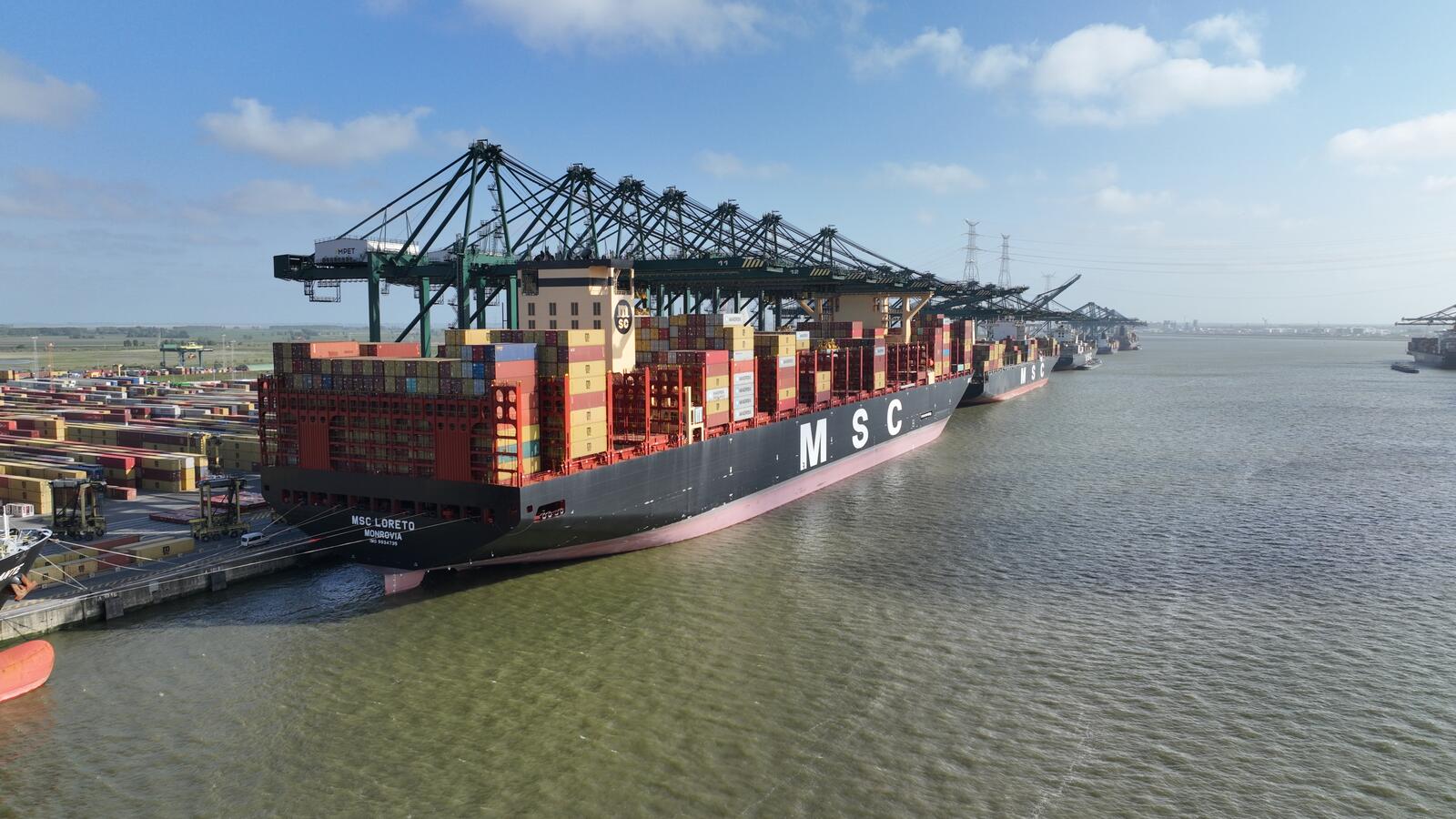 Port of Antwerp-Bruges verwelkomt grootste containerschip ter wereld ...